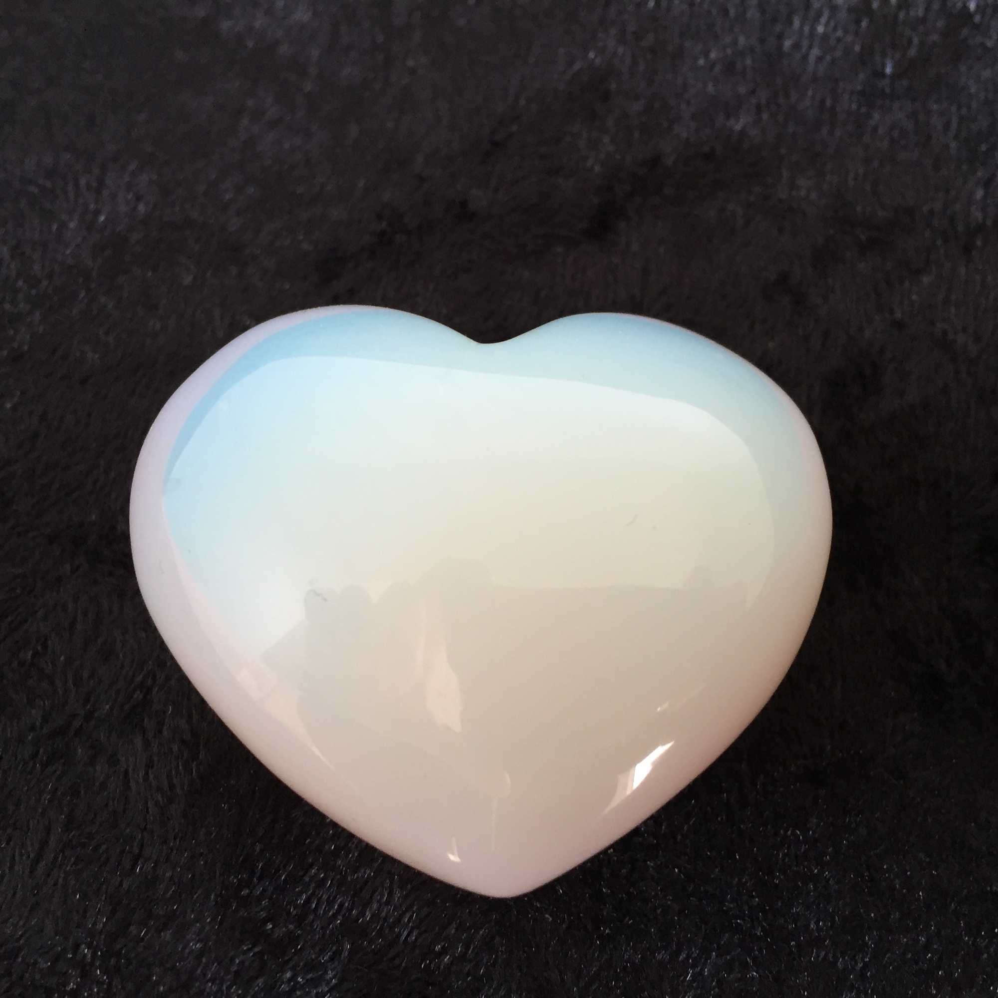 Opalit Opalite Glas Krystaller Krystalgrotten Hjerte Blå Sten